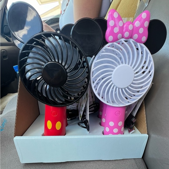 Disney | Other | Super Cute New Mickey And Minnie Disney Handheld ...